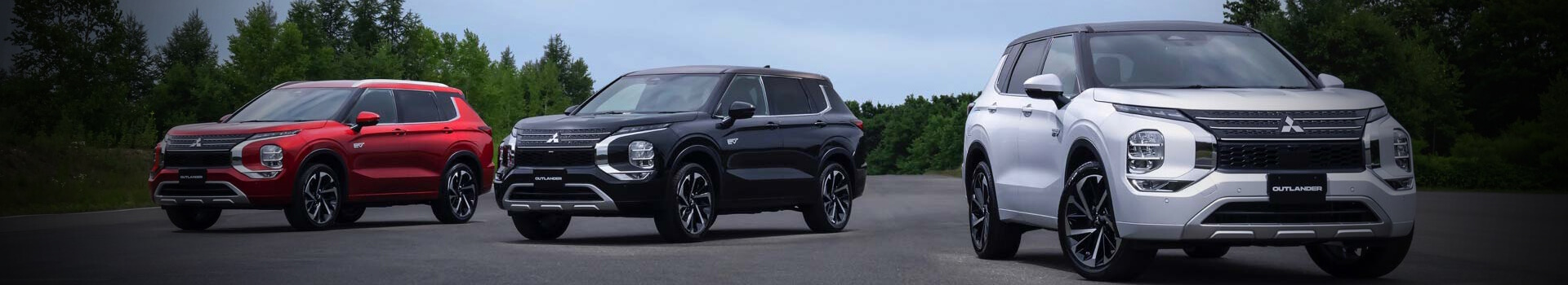 Mitsubishi Outlander PHEV 2025 vs Kia Sportage PHEV